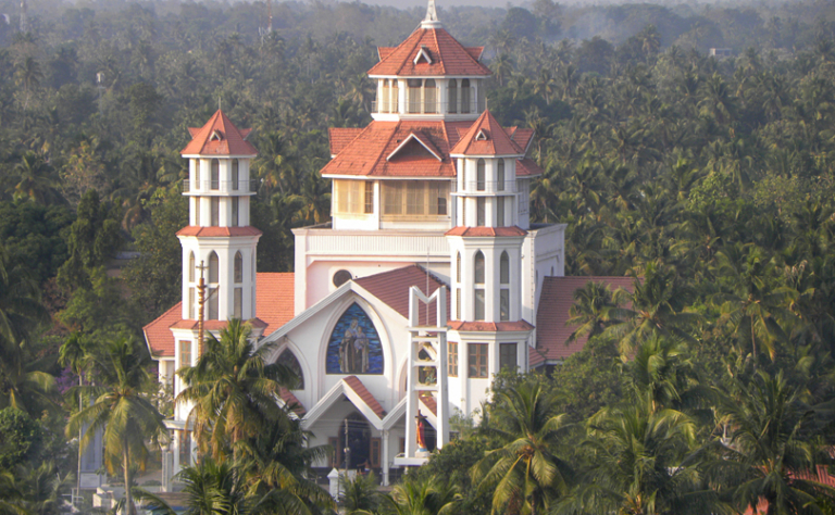 Tourist places in Kozhikode City Kerala | Noblehousetours